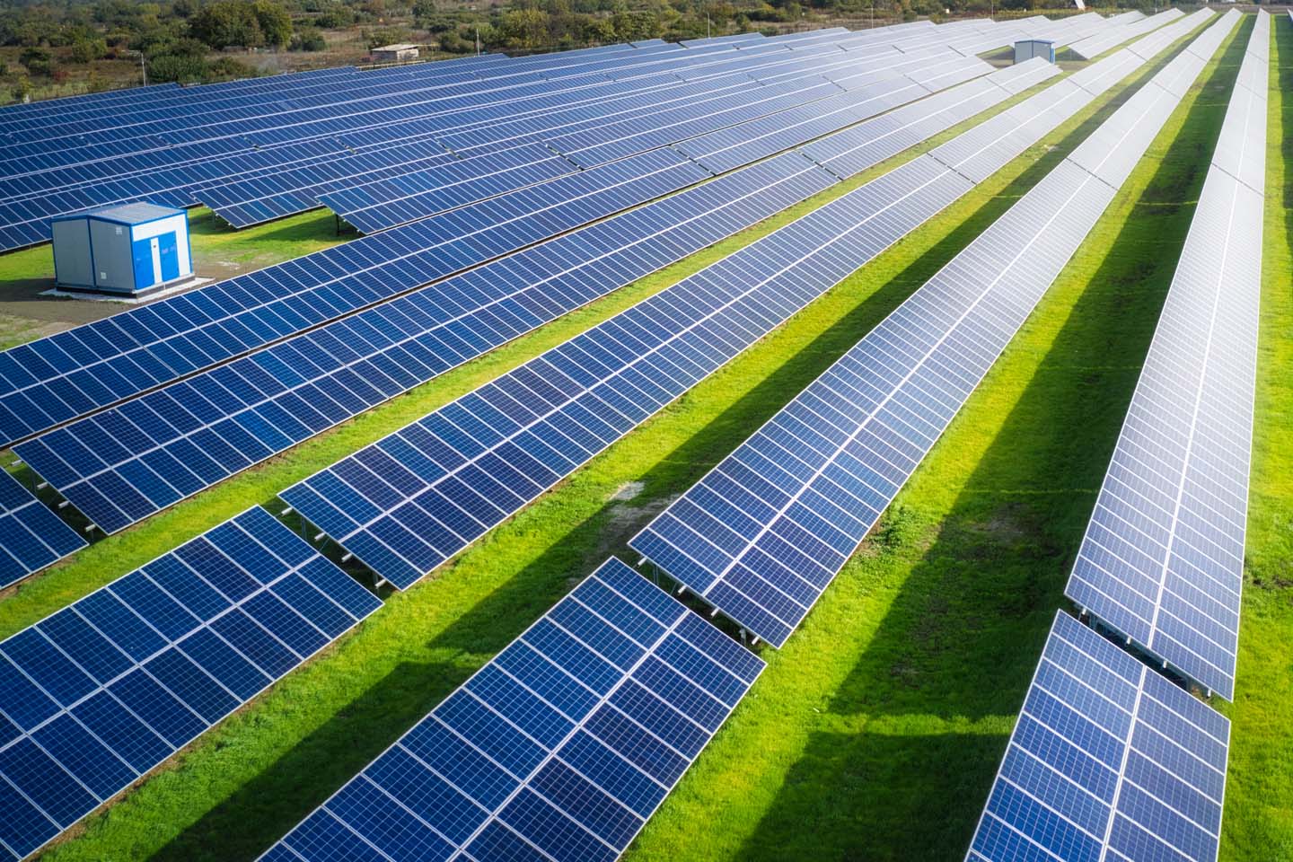 Prospek Industri Energi Indonesia 2025: Inovasi, Risiko, dan Strategi ...