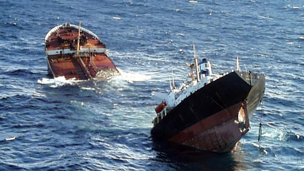 Ship Sinks, Goods Lost! Insurance Claims Failed, Chinese Businesspeople ...